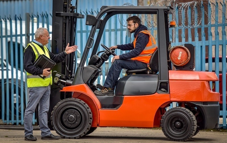 Σχολή Εκπαίδευσης Χειριστών Κλαρκ-Δίπλωμα Οδήγησης-Άδεια Επαγγέλματος ...